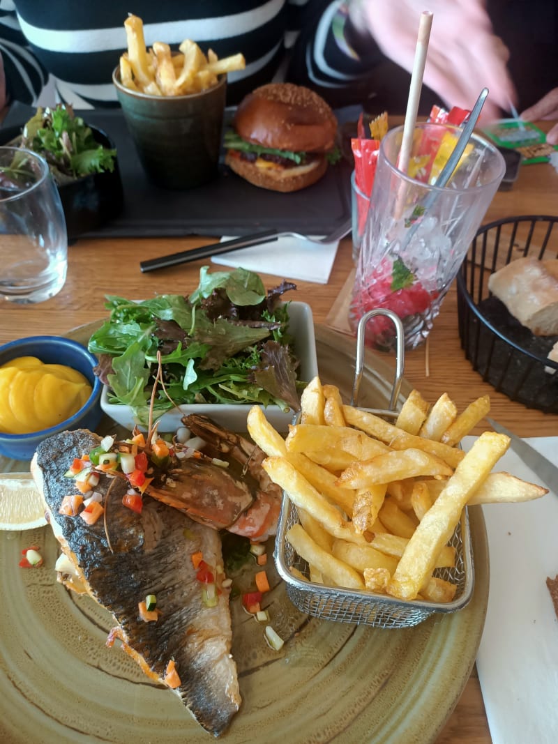 Restaurant Le Scoop à Carry-le-Rouet - Menu, avis, prix et réservation ...