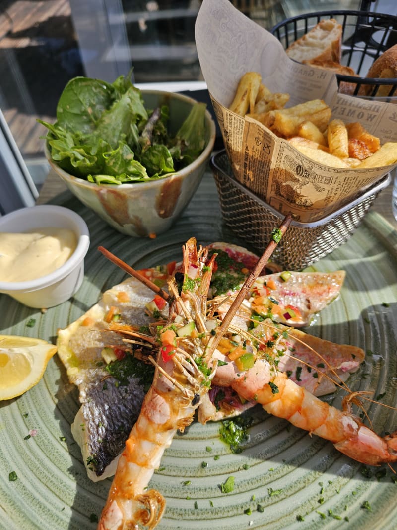 Restaurant Le Scoop à Carry-le-Rouet - Menu, avis, prix et réservation ...