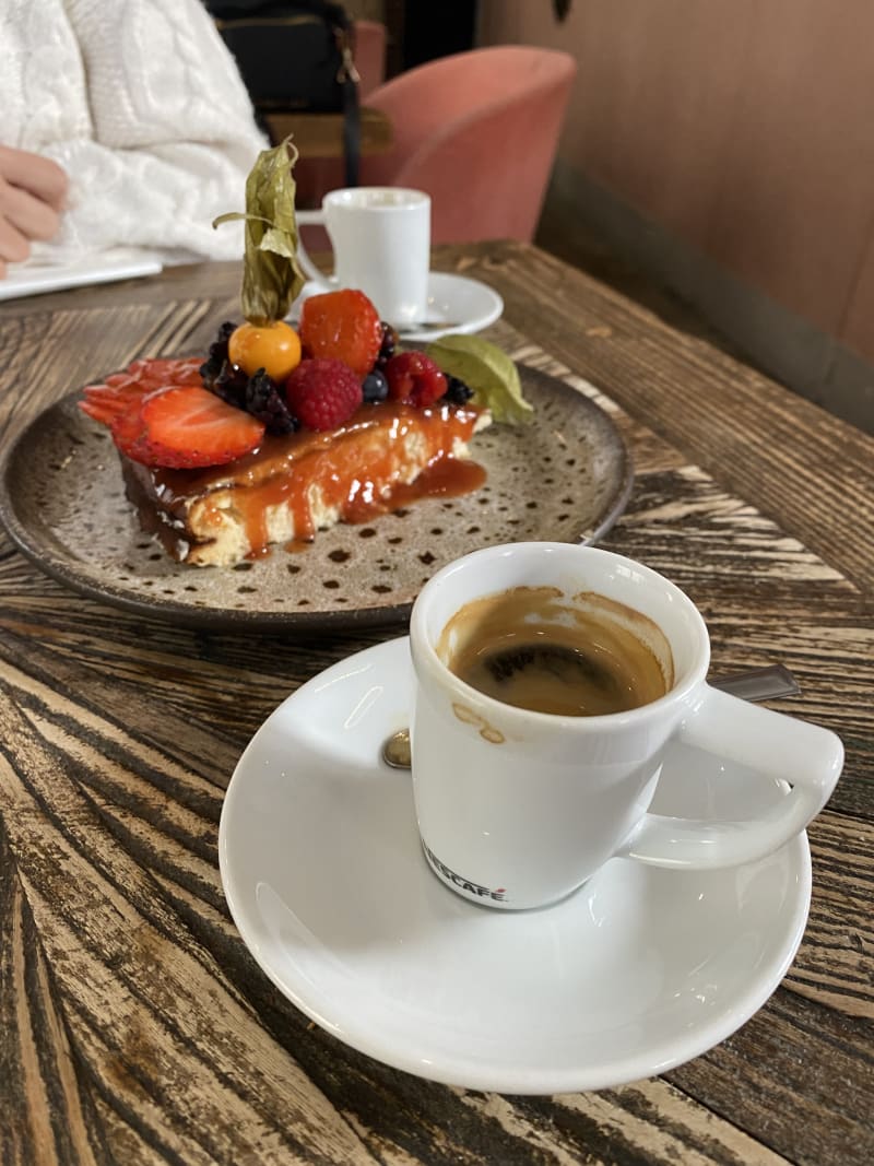 Santa Restaurante & Bar in Lisbon - Restaurant Reviews, Menu and Prices ...