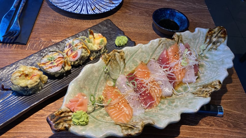 Restaurante Cha House Restaurant & Lounge en Ede - Menú 2024, opiniones ...