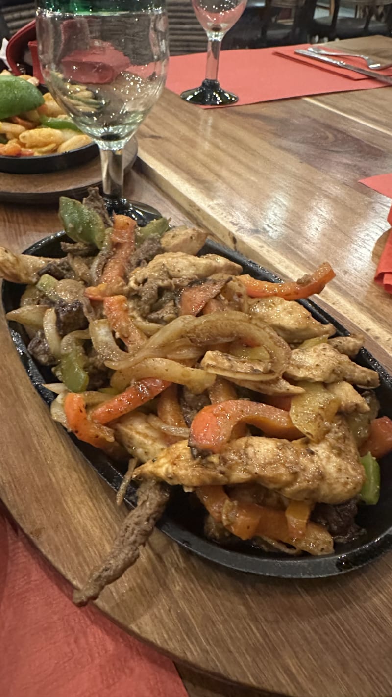 Le Chat Rouge - Satigny à Satigny - Menu, avis, prix et réservation ...