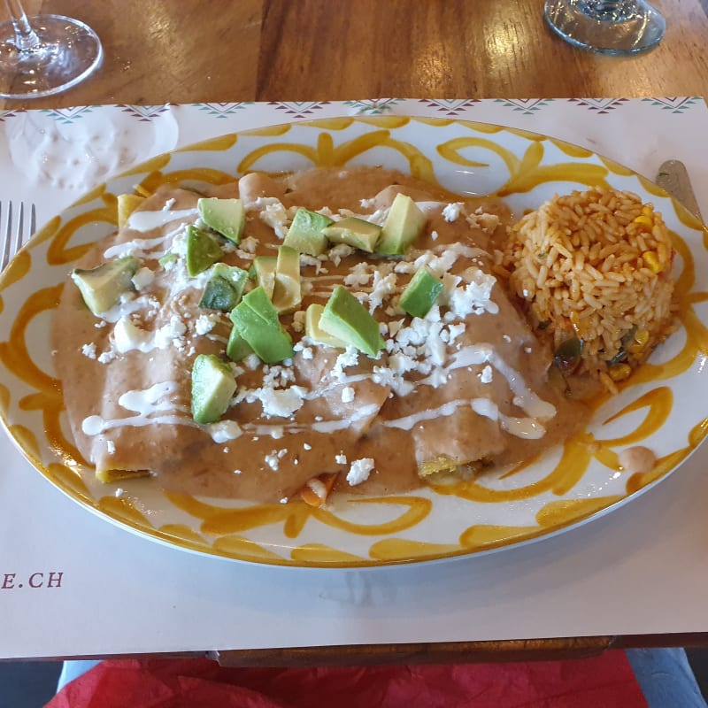 Le Chat Rouge - Satigny à Satigny - Menu, avis, prix et réservation ...