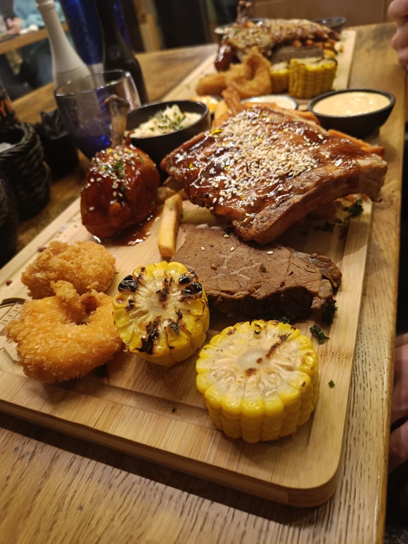 UPPER Grill & Bar in Berlin - Restaurant Reviews, Menu and Prices | TheFork