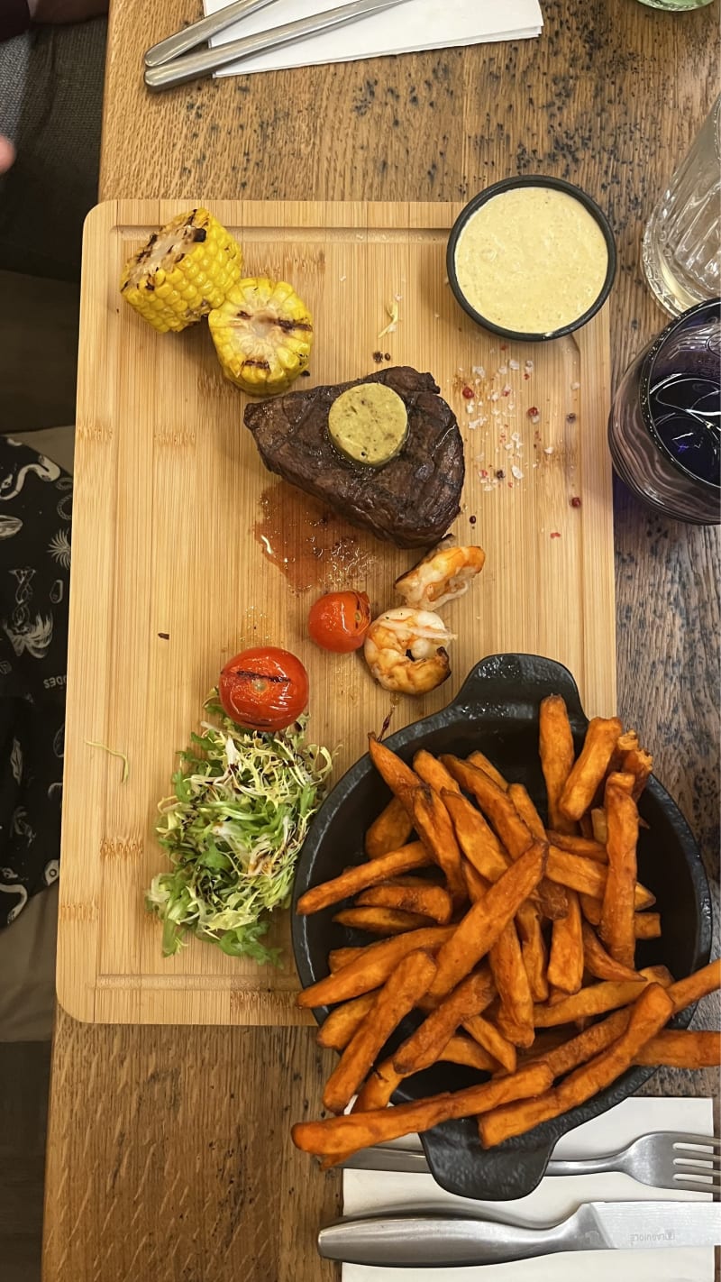 UPPER Grill & Bar in Berlin - Restaurant Reviews, Menu and Prices | TheFork