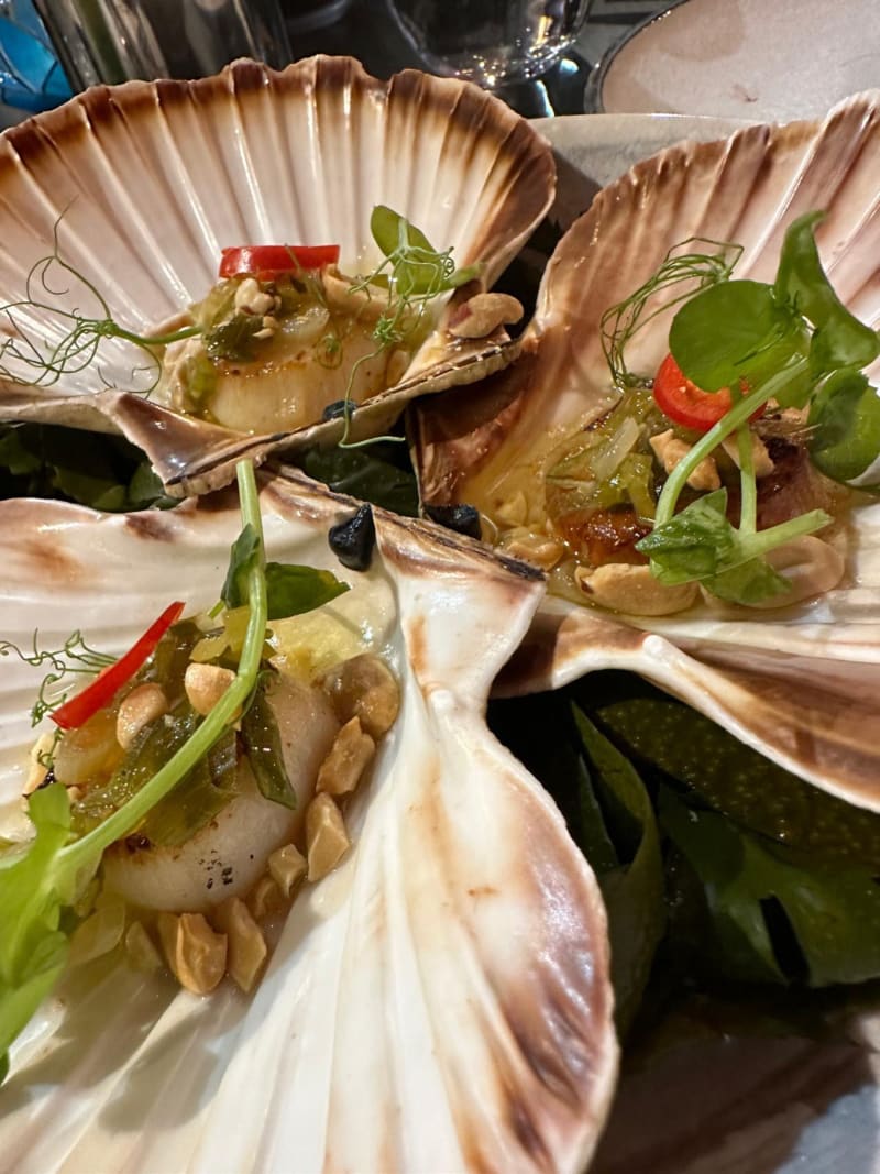 Sticky Mango Tower Bridge in London - Riverside Ward - Restaurant ...