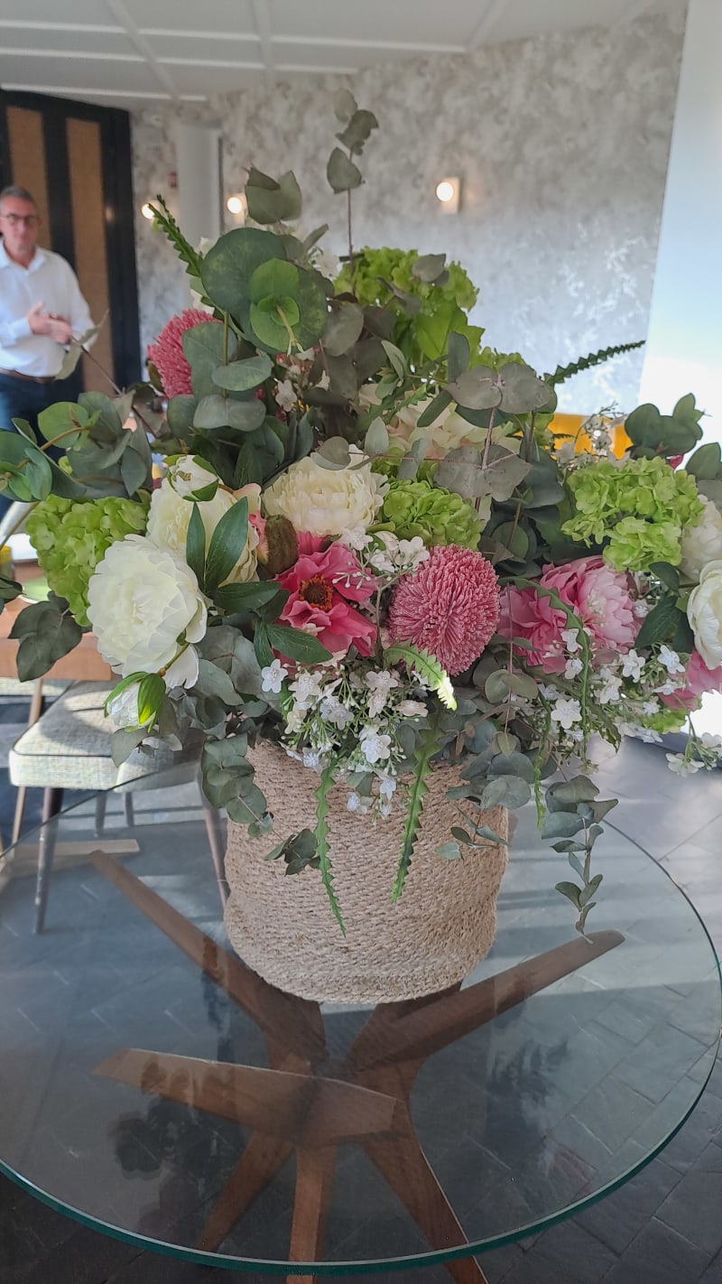 Le Capucine - Les Jardins de Coppélia in Pennedepie - Restaurant ...