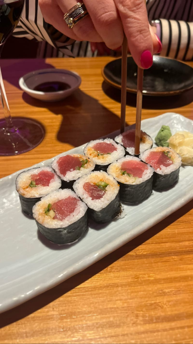 Oni Japanese Dining in The Hague - Restaurant Reviews, Menu and Prices ...