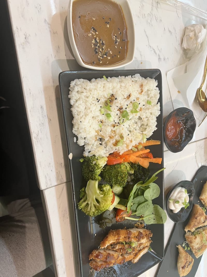 Boba Tiger Bubble Tea & Sushi Barkingside in Ilford - Restaurant ...