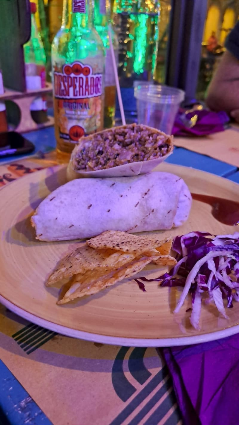 El Salvador Mexican - Texan Pub in Salerno - Restaurant Reviews, Menu ...