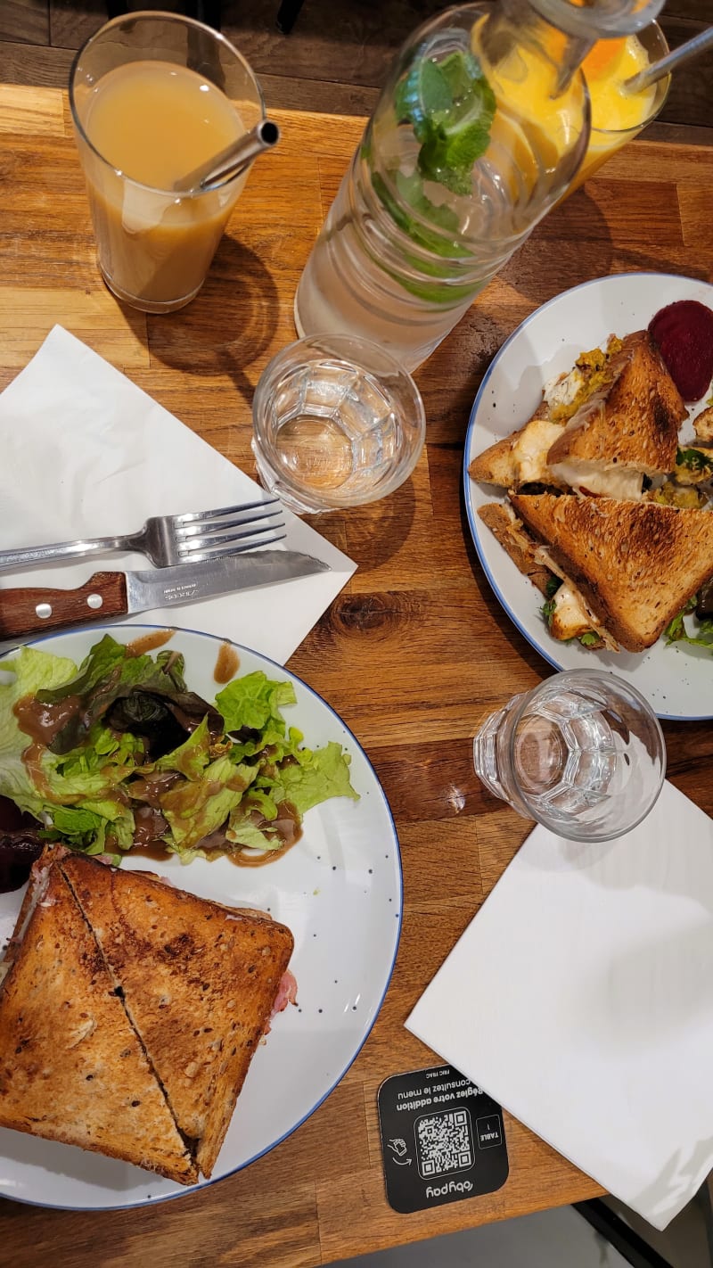 Fric Frac Montmartre in Paris - Restaurant Reviews, Menu and Prices ...