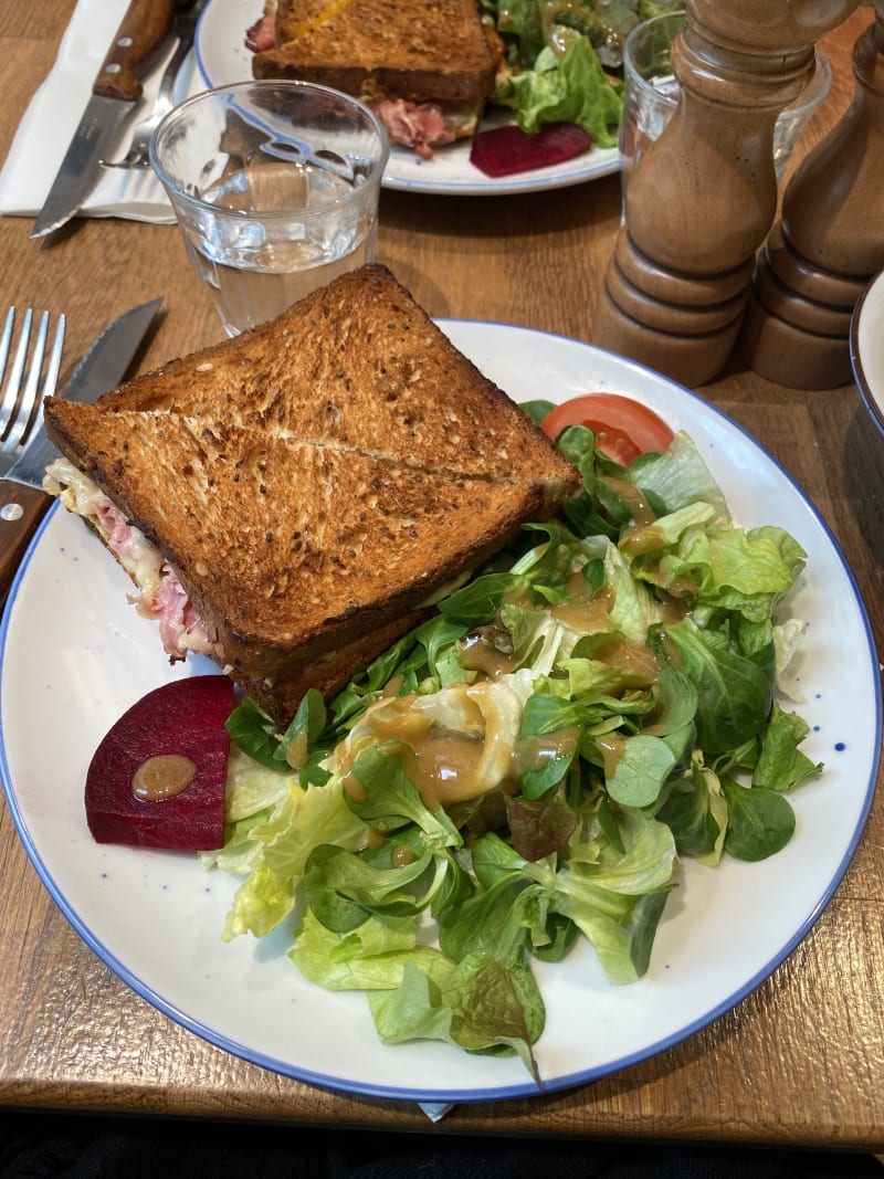 Fric Frac Montmartre in Paris - Restaurant Reviews, Menu and Prices ...