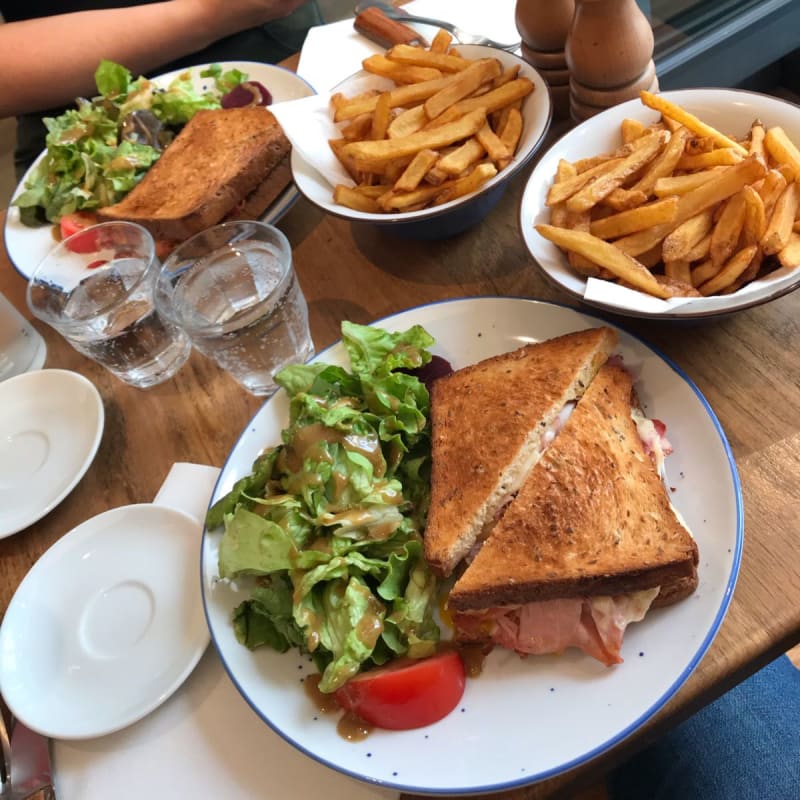 Fric Frac Montmartre in Paris - Restaurant Reviews, Menu and Prices ...