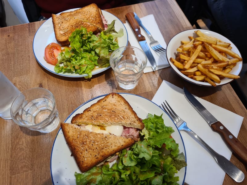 Restaurant Fric Frac Montmartre à Paris - Menu, avis, prix et ...