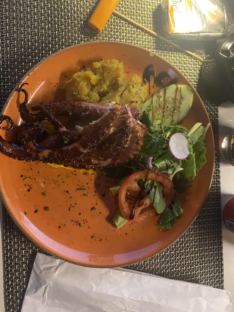 O Castelo Restaurante Bar Terraza em Faro - Preços, menu, morada ...