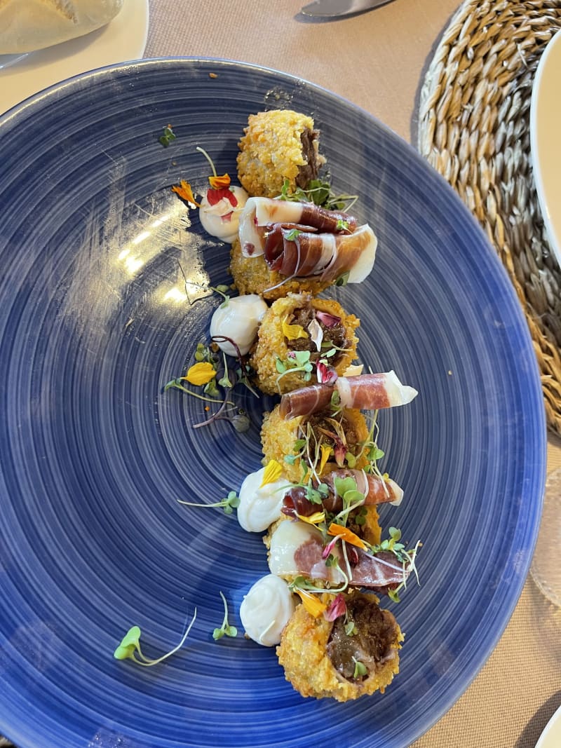 ARROCERIA MUELLE 21 in Sevilla - Restaurant Reviews, Menu and Prices ...