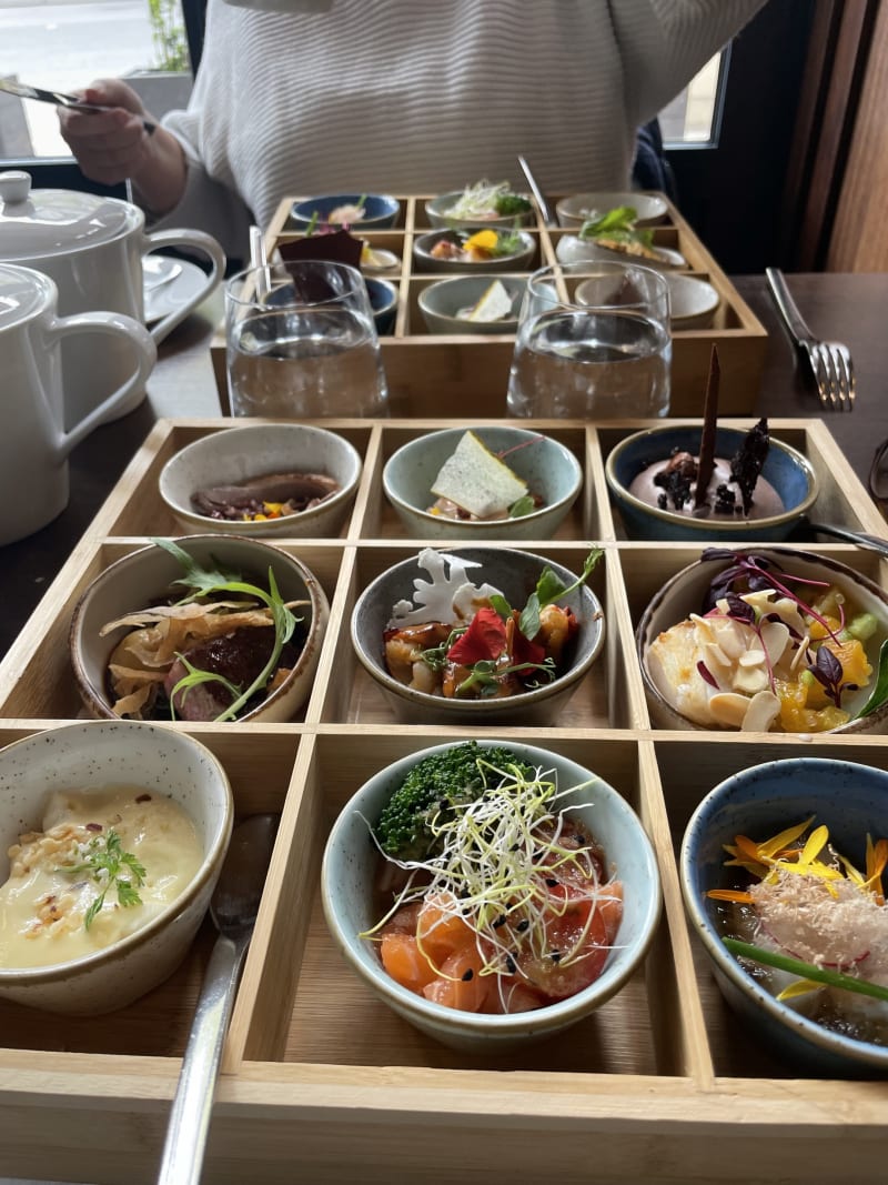 Restaurant Shiro à Paris - Menu, avis, prix et réservation | TheFork