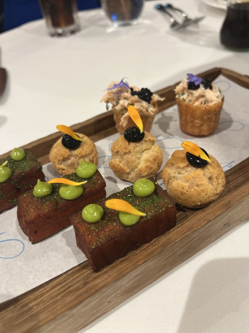 Auberge du Lac in Welwyn Garden City - Restaurant Reviews, Menus, and ...