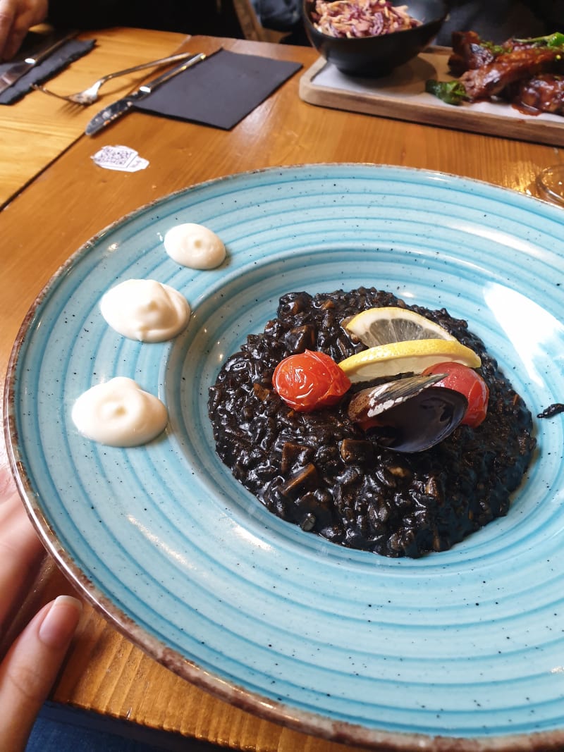 Manto Negro in Palma de Mallorca - Restaurant Reviews, Menus, and ...