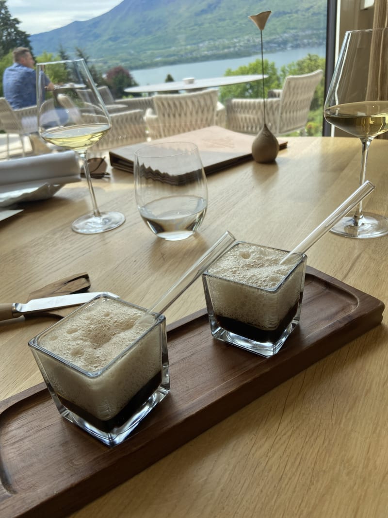 Restaurant La Table de l'Incomparable à Tresserve - Menu, avis, prix et ...