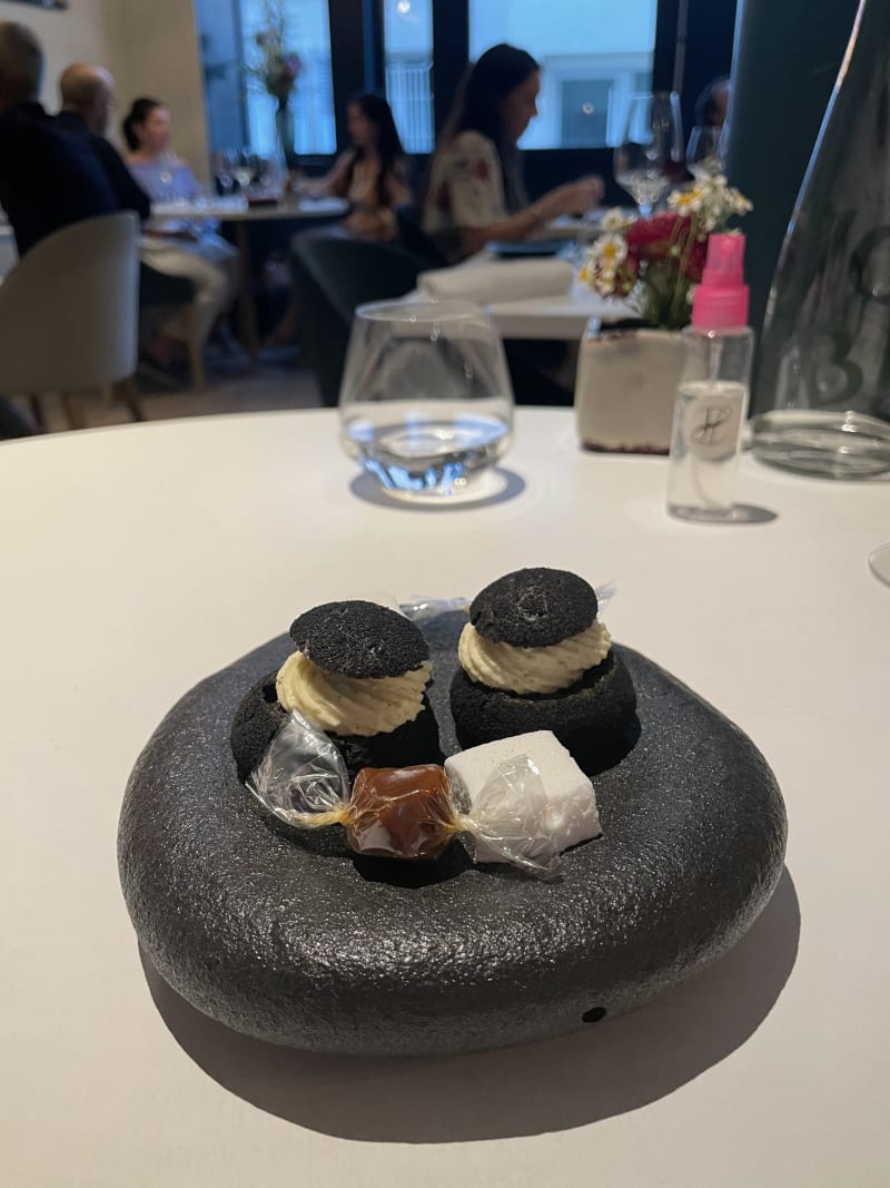 Restaurant H in Paris - Restaurant Reviews, Menu and Prices | TheFork