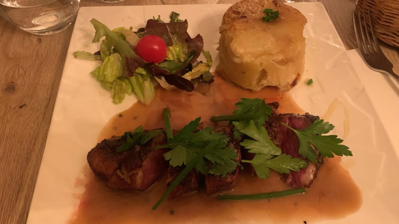 Restaurant Le Charlie's à Courbevoie - Menu, avis, prix et réservation ...