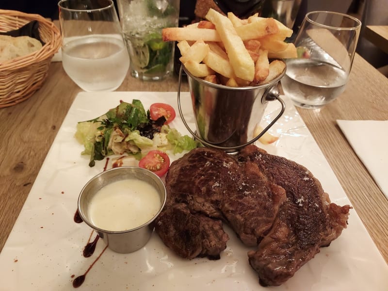 Le Charlie's in Courbevoie - Restaurant Reviews, Menu and Prices | TheFork