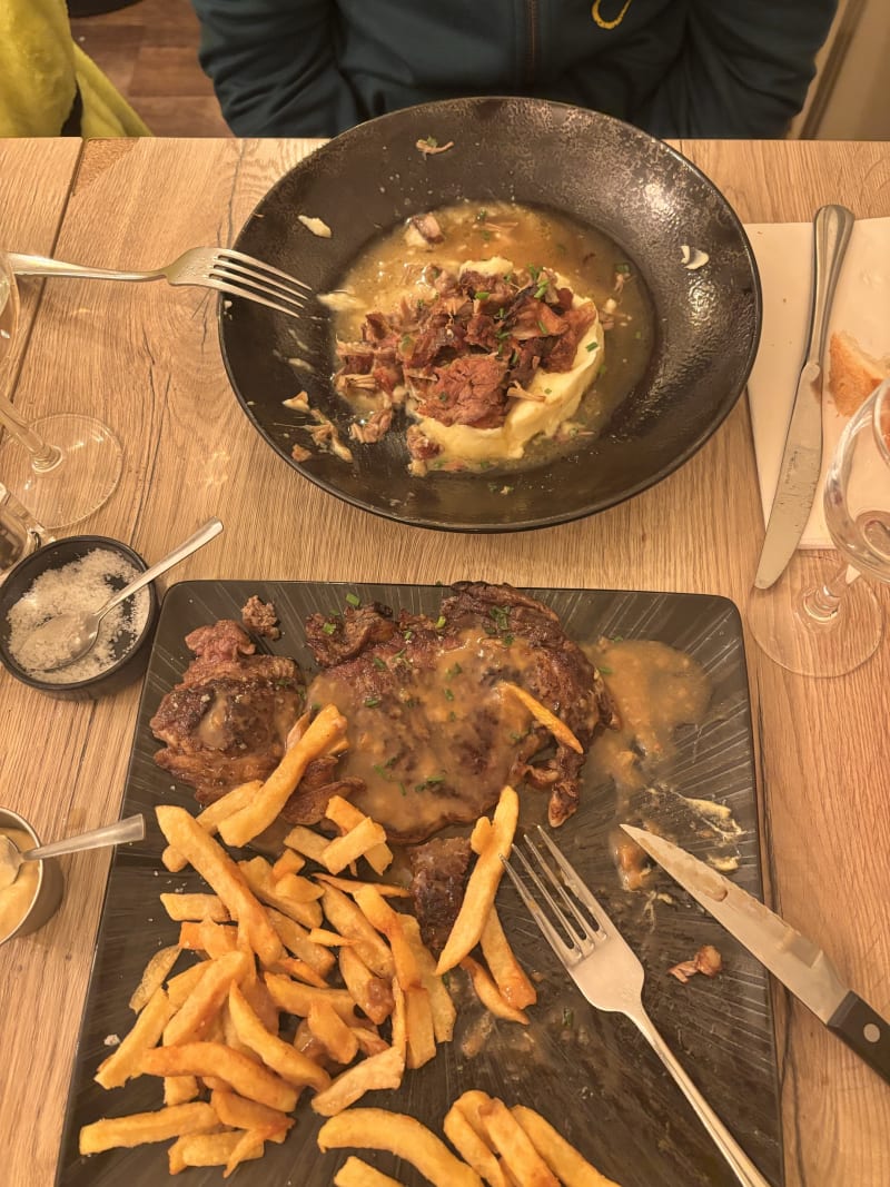 Restaurant Le Charlie's à Courbevoie - Menu, avis, prix et réservation ...