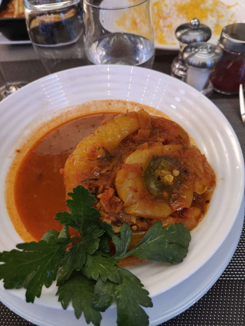 Restaurant Chapeau à Paris - Menu, avis, prix et réservation | TheFork