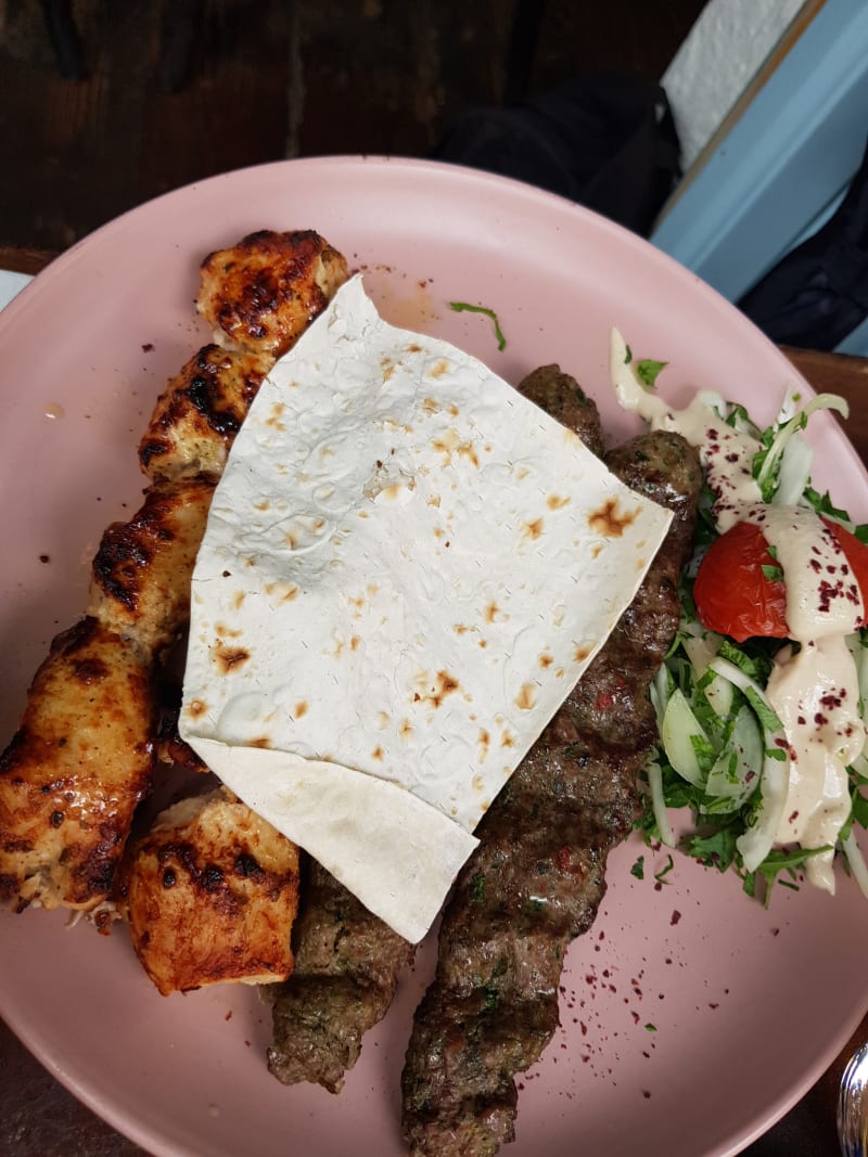 Restaurante Fairuz en Londres - Menú 2024, opiniones, precios y reserva ...