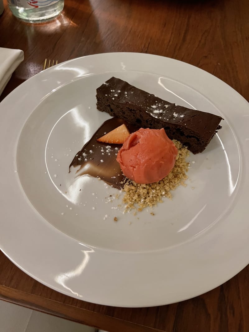 Avenida Restaurant & Bar in Lisbon - Restaurant Reviews, Menu and ...