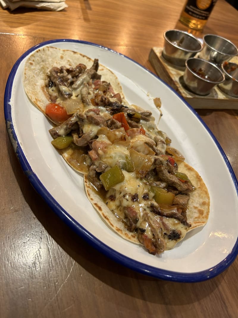 Restaurante Tlaxcal en Barcelona - Menú 2024, opiniones, precios y ...