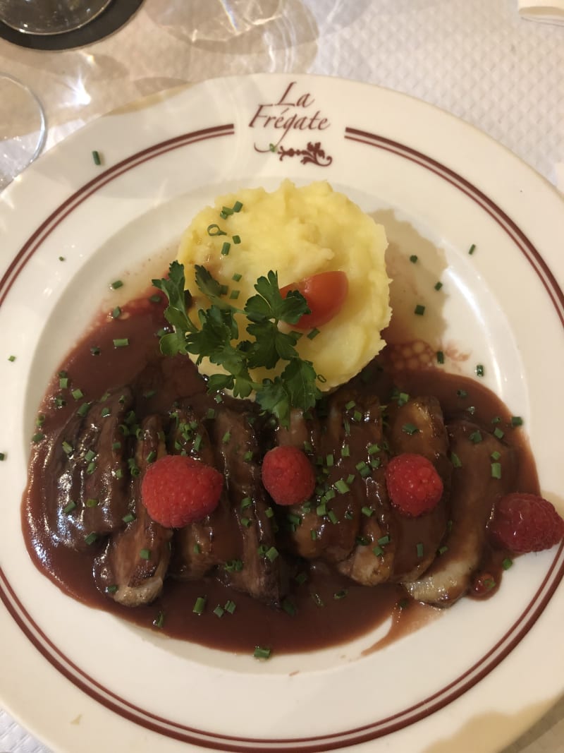 Restaurante La Frégate en Paris - Menú 2024, opiniones, precios y ...