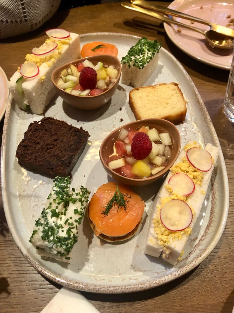 Restaurant Café Clotilde à Paris - Menu, avis, prix et réservation ...