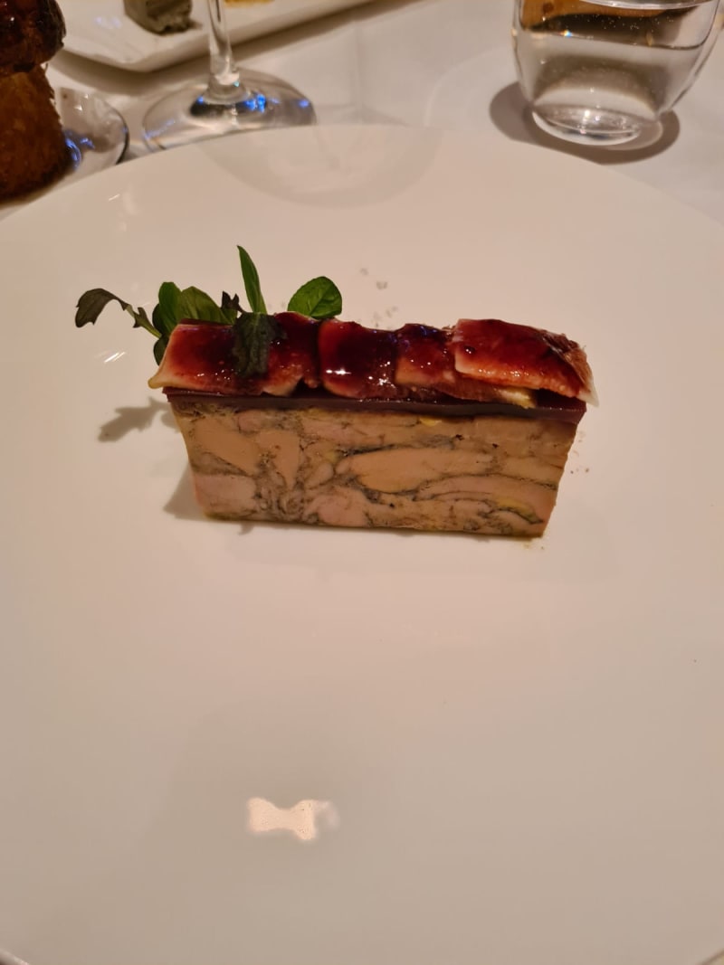 The Goring Dining Room in London - Restaurant Reviews, Menus, and ...
