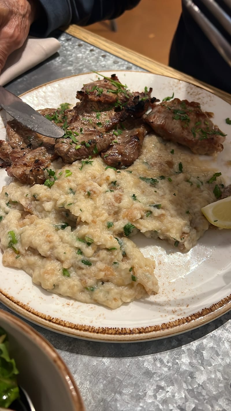 Delfina - Cantina Portuguesa in Lisbon - Restaurant Reviews, Menu and ...