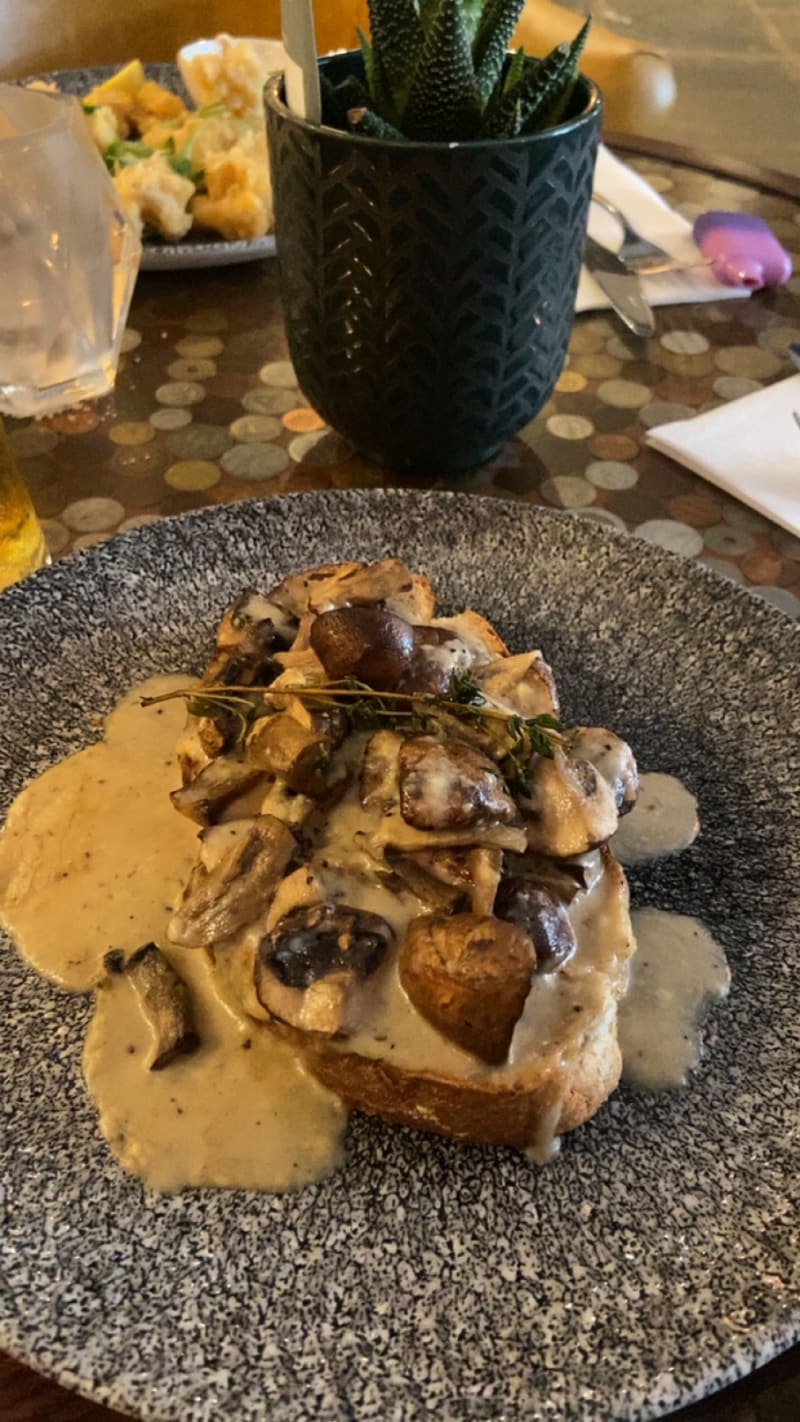 The Travellers Rest - Caerphilly in Caerphilly - Restaurant Reviews ...