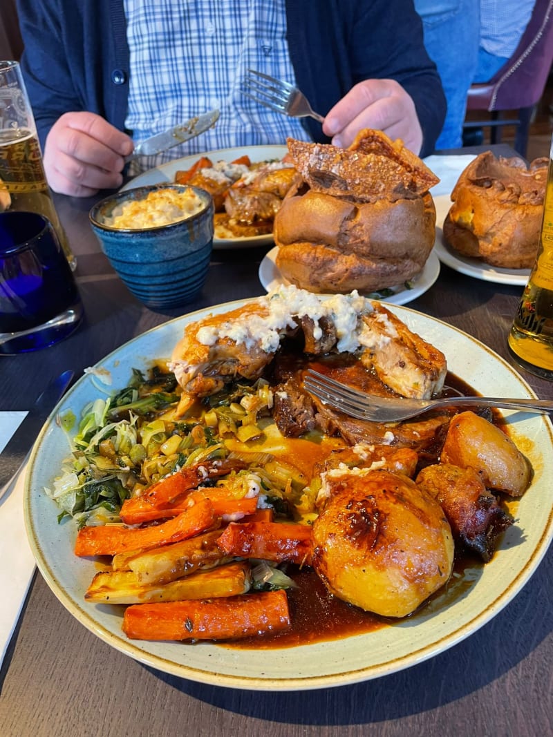 The Red Lion - Handcross in Haywards Heath - Restaurant Reviews, Menus ...