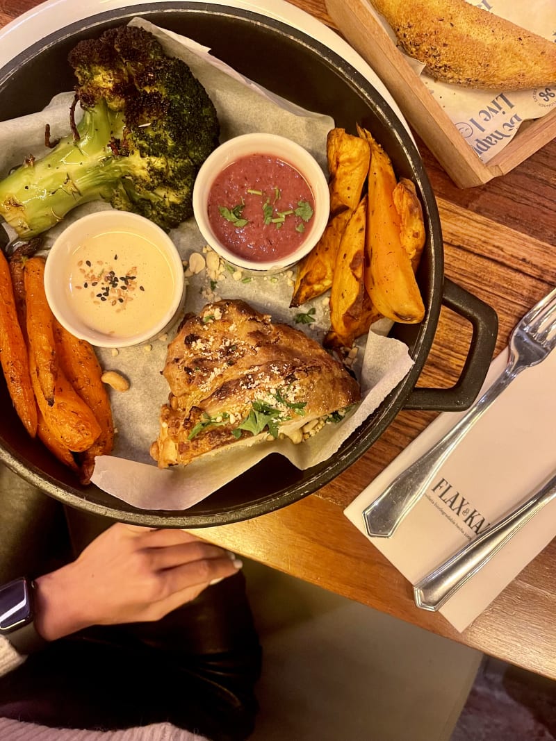 Flax & Kale - Passage in Barcelona - Restaurant Reviews, Menus, and ...