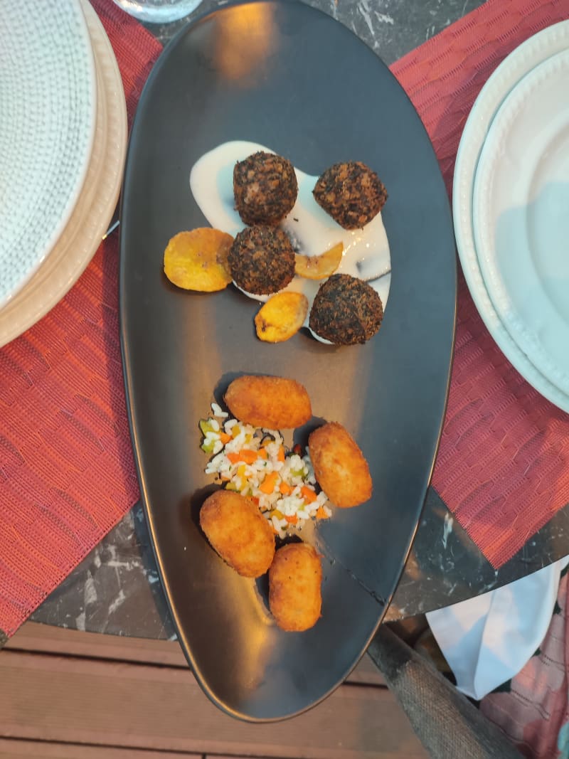 Restaurante Manolo León Plaza del Duque en Sevilla - Menú 2023 ...