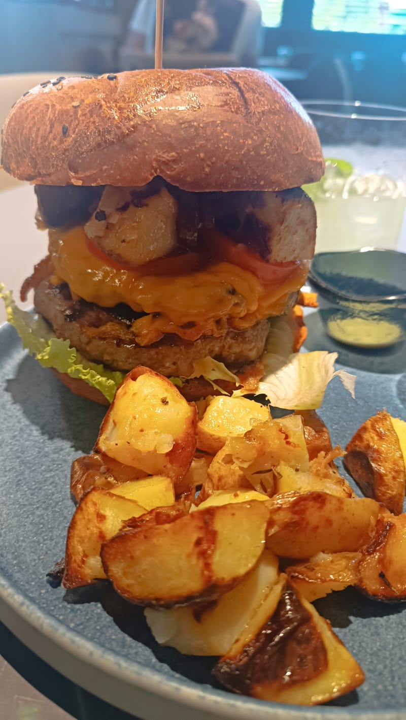 Mad Gourmet in Arona (Italy) - Restaurant Reviews, Menu and Prices ...