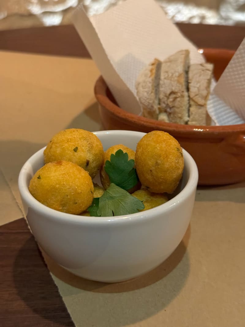 Flor dos Congregados in Porto - Menu, openingstijden, prijzen, adres ...