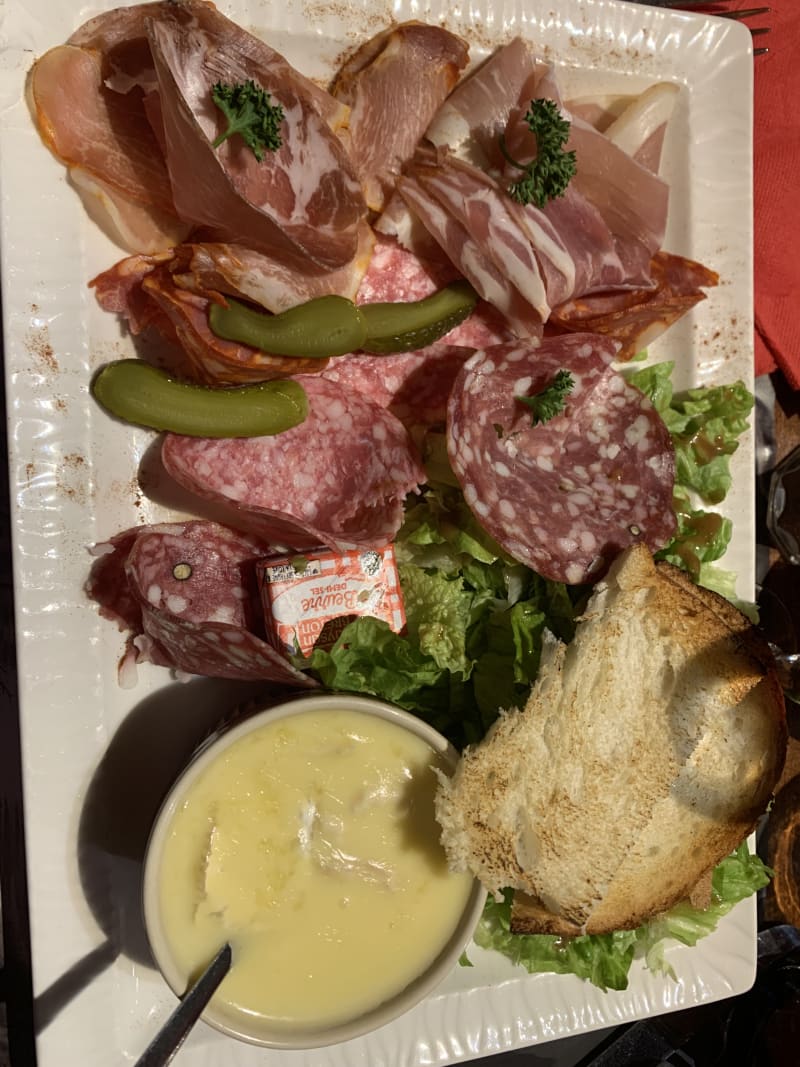 La Table Ronde Dol de Bretagne in Dol-de-Bretagne - Menu ...