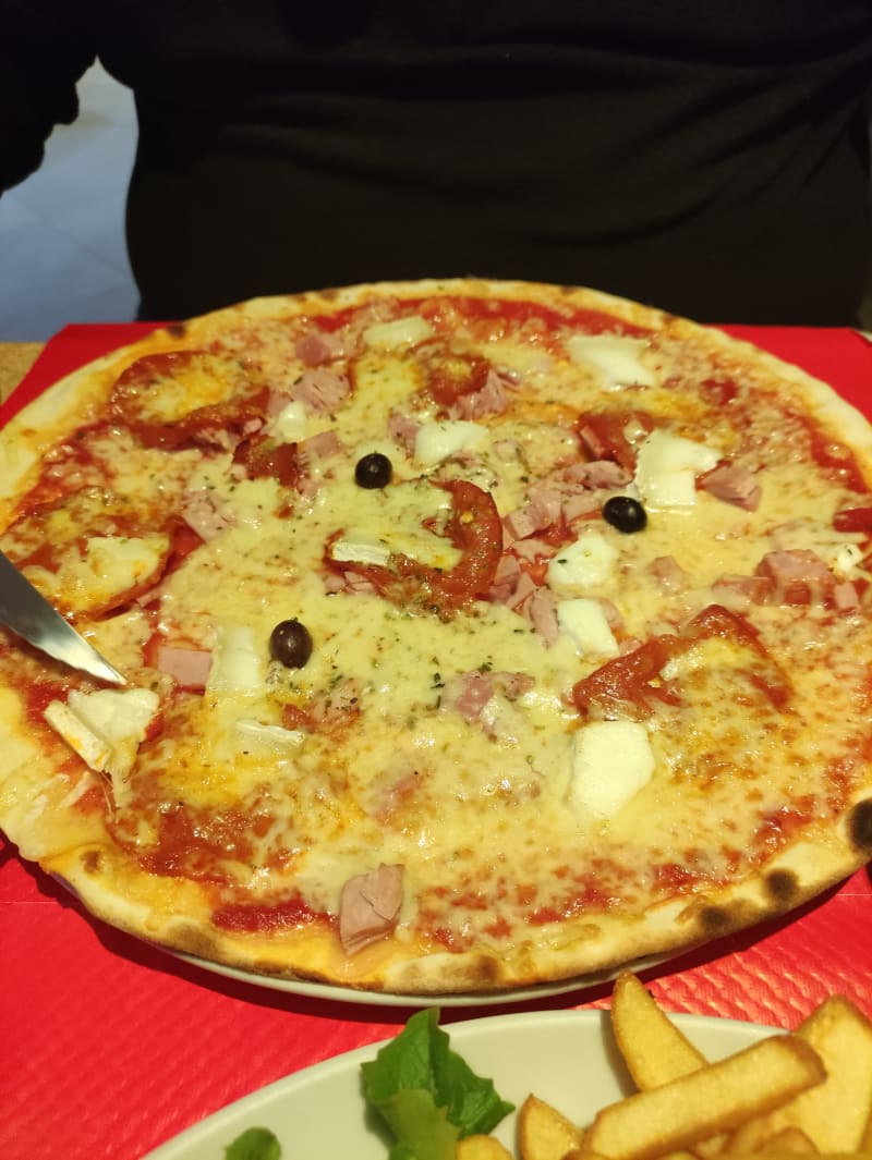 Pizzeria la Nicoise in Nice - Restaurant Reviews, Menus, and Prices ...