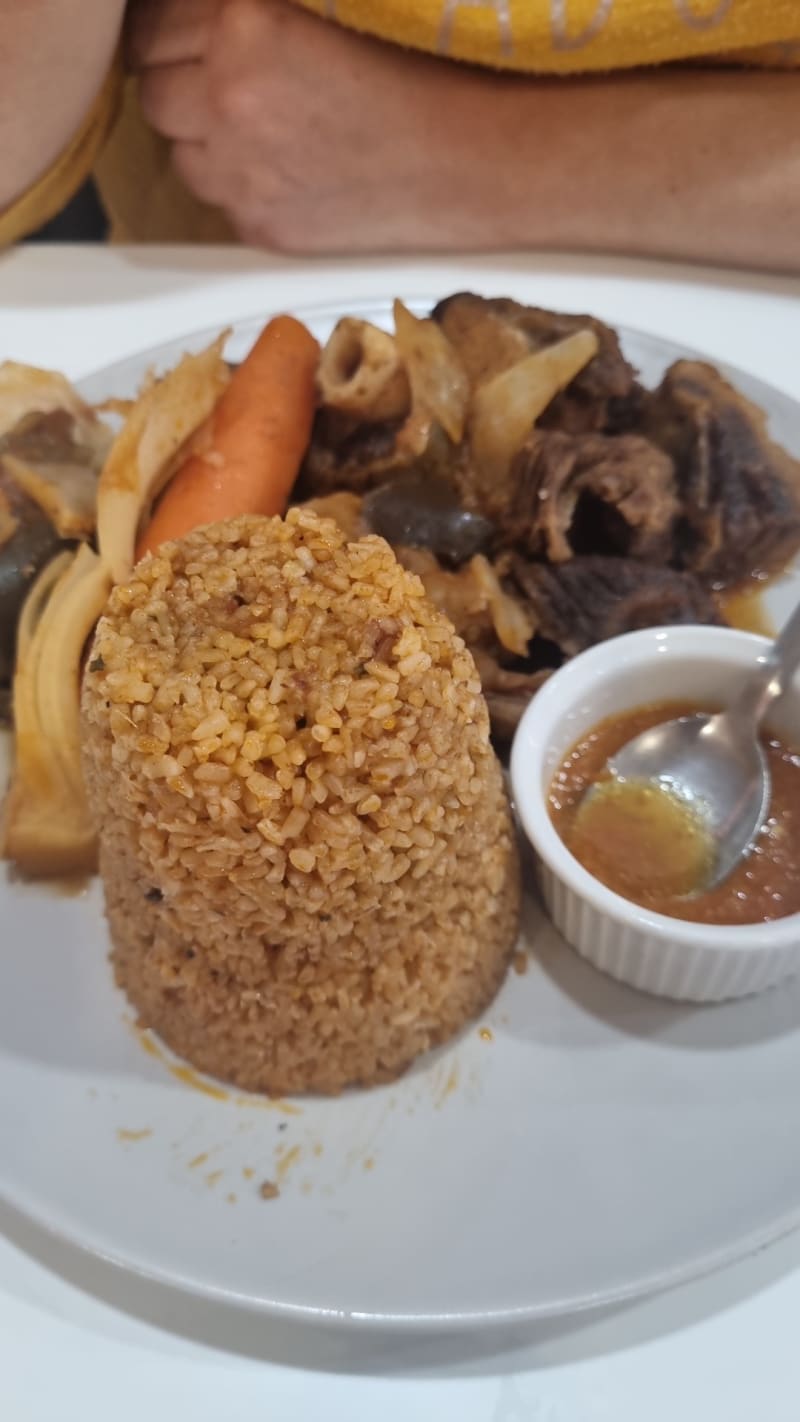 AWANI Restaurant Africain in Lyon - Restaurant Reviews, Menus, and ...