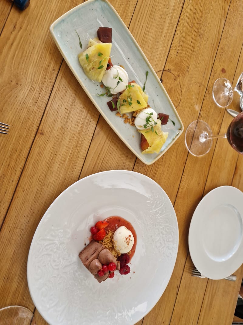 VINUM Restaurant and Wine Bar in Vila Nova de Gaia - Restaurant Reviews ...