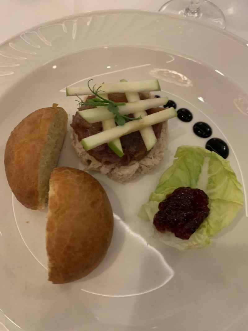 Classique in Den Haag - Menu, openingstijden, prijzen, adres van ...