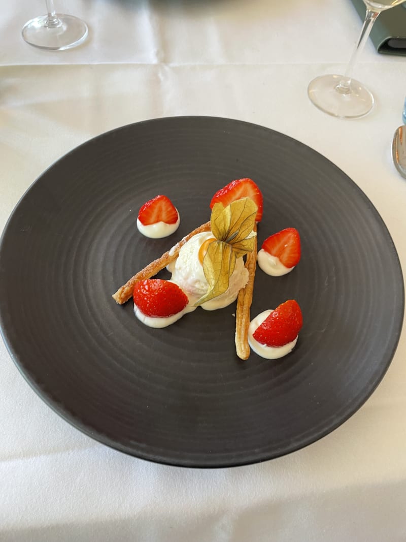 Classique in Den Haag - Menu, openingstijden, prijzen, adres van ...
