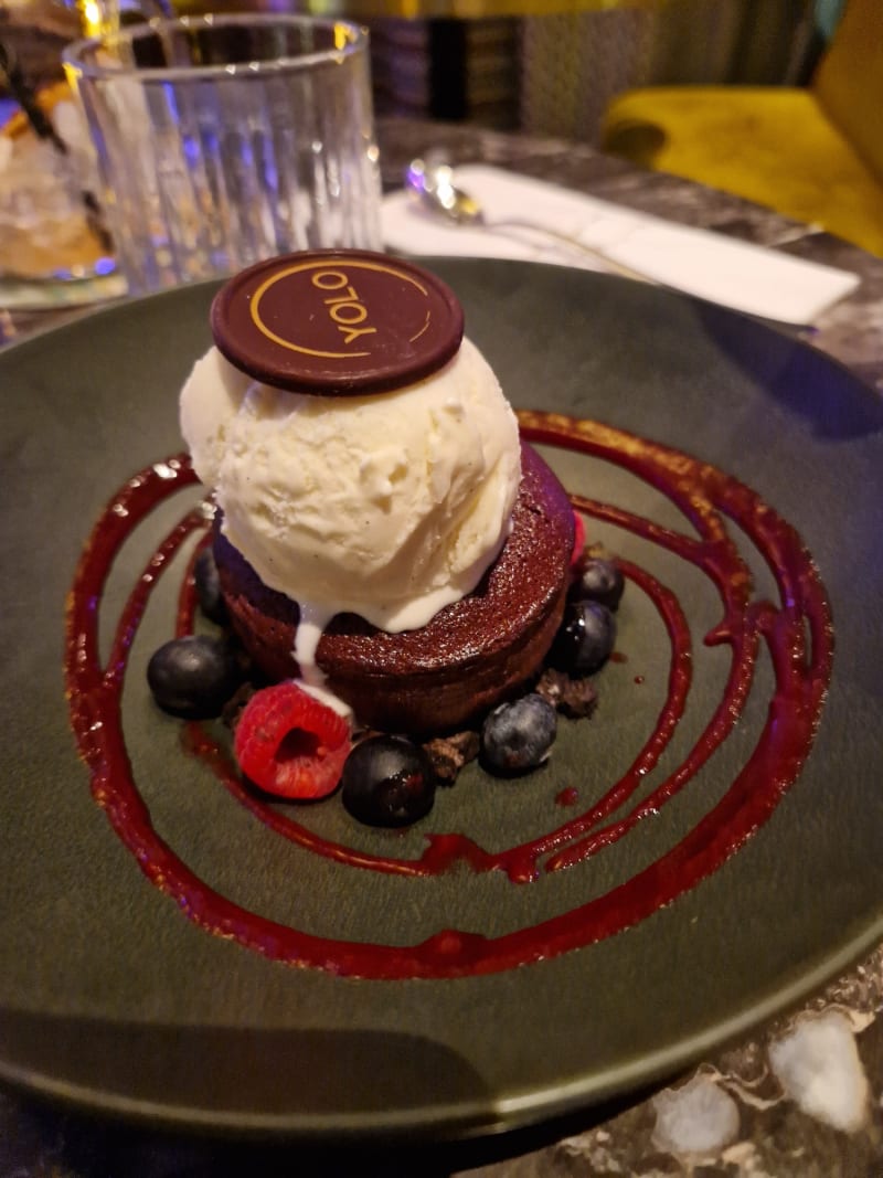 Yolo in Rotterdam - Menu, openingstijden, prijzen, adres van restaurant ...