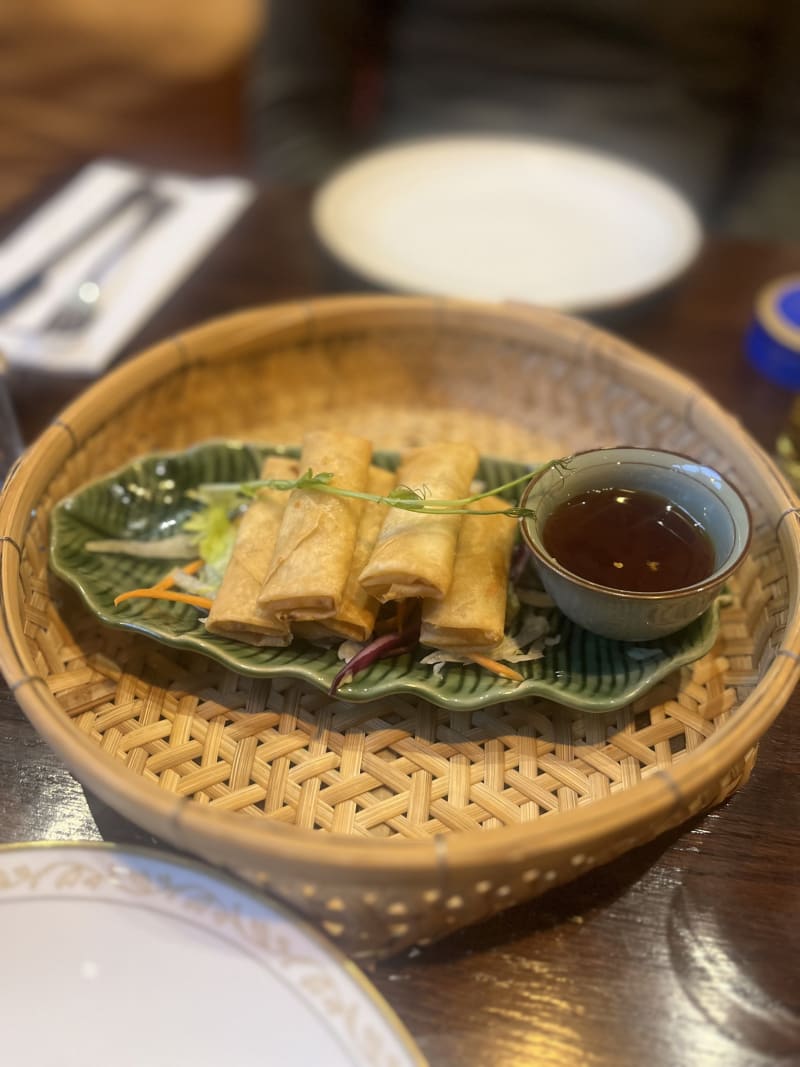 Blue Chili Thai Restaurant i Stockholm - Restaurangens meny, öppettider ...