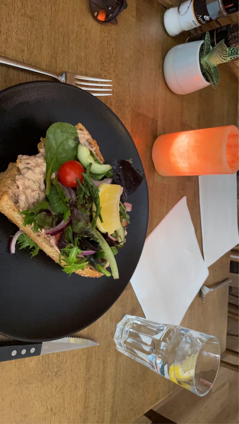 Restaurant Loof in Utrecht - Menu, openingstijden, prijzen, adres van ...